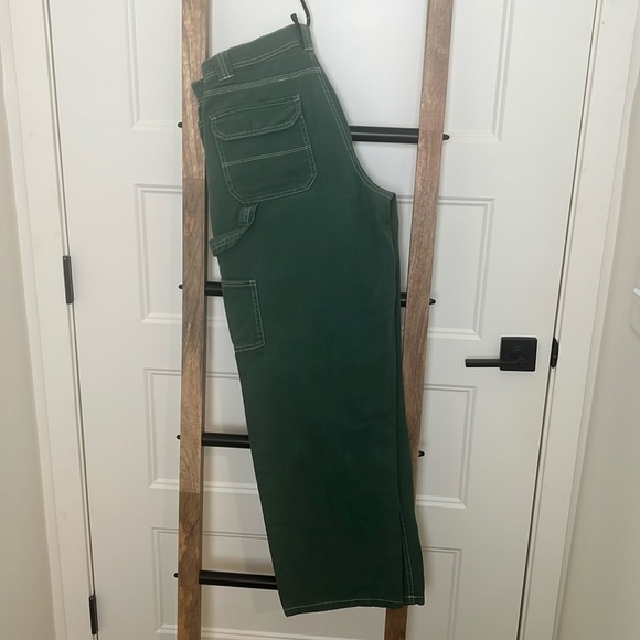 Garage | Pants & Jumpsuits | Garage Green Cargo Pants Relaxed Fit Dani ...